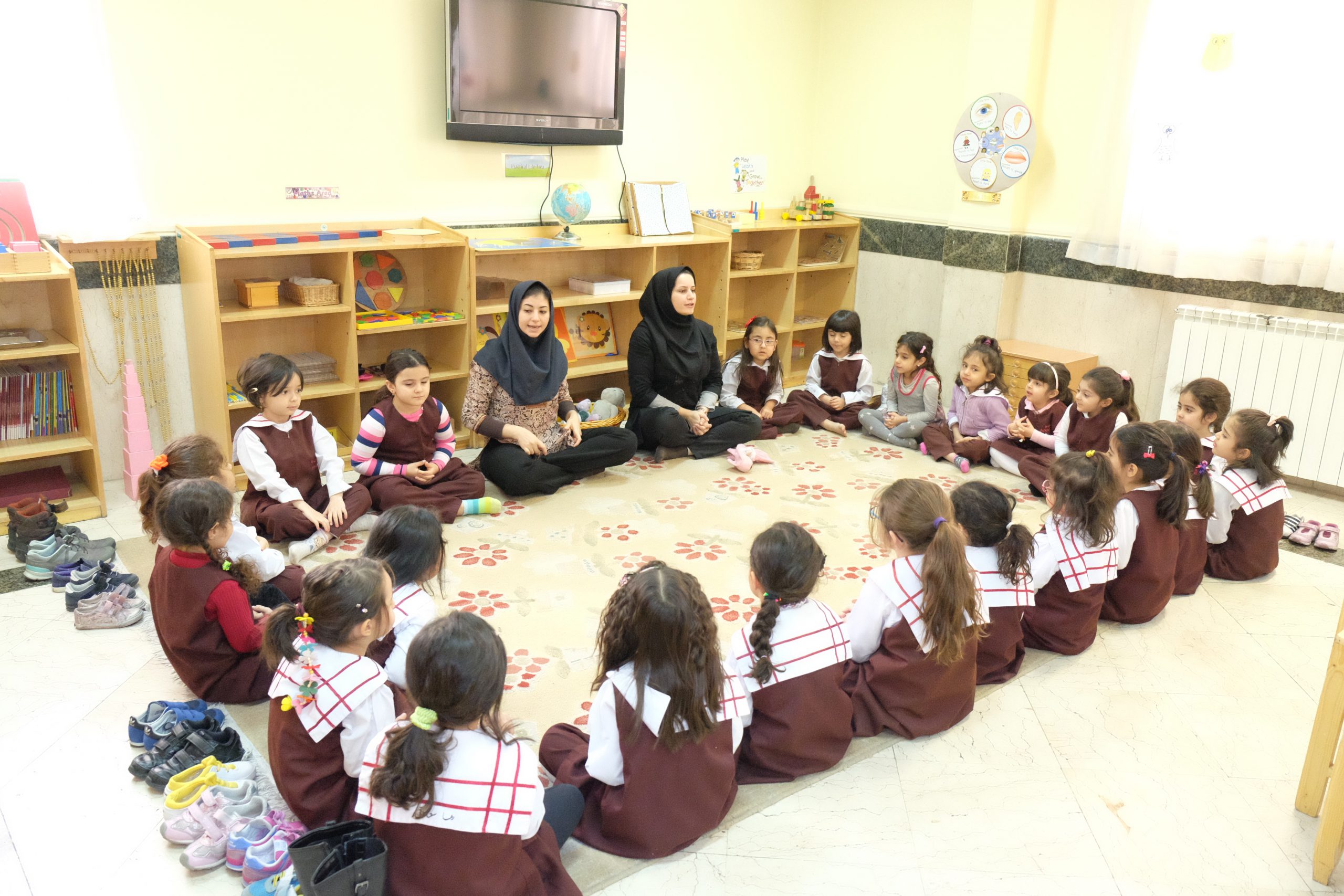 6 - Mahdavi Educational Complex